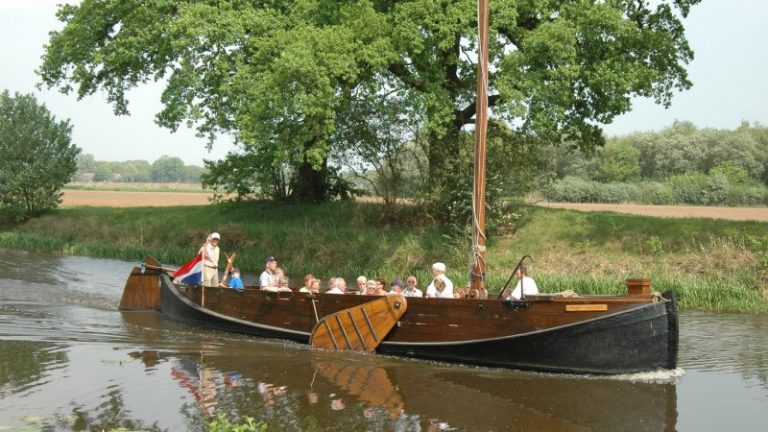 Varen met de Enterse zomp - hetvinkenestnijverdal